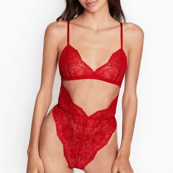 Victorias Secret Tops Victorias Secret Very Sexy Unlined Cutout
